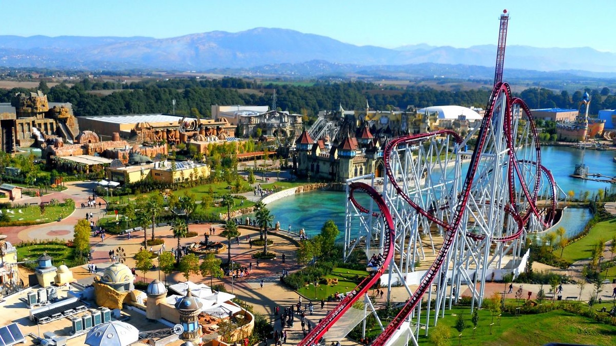 rainbow-magicland-parco-divertimenti-valmontone-roma - Molise Tour ...