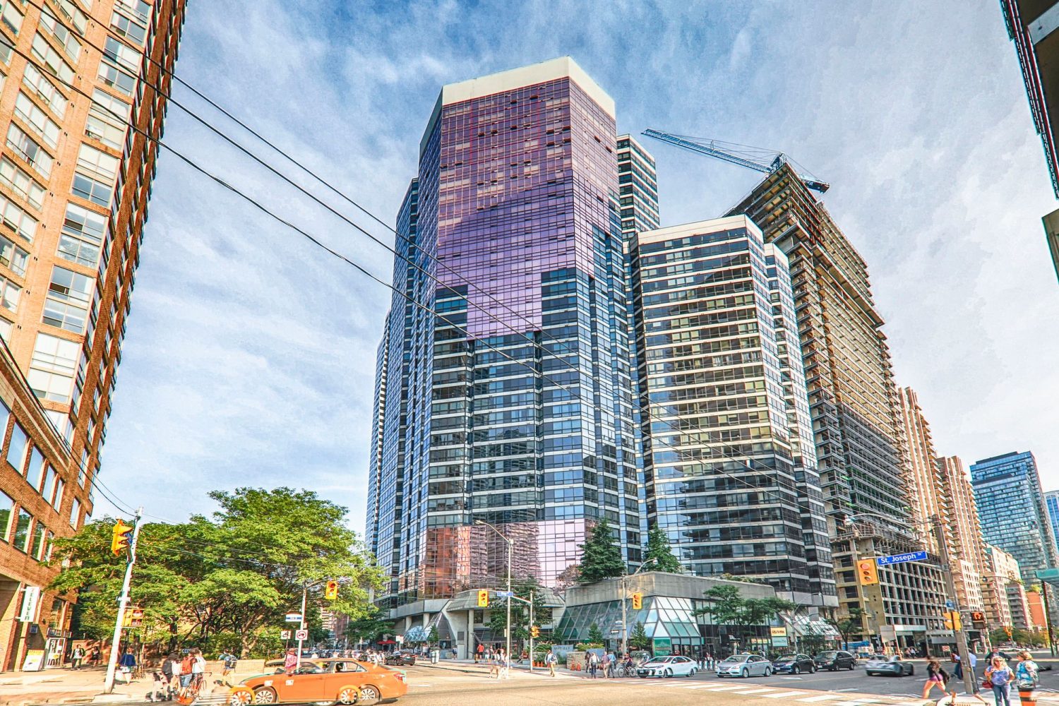 10. Toronto - BayStreet - Molise Tour & Omega Travel