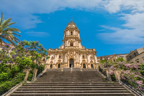 7. Modica - Molise Tour & Omega Travel