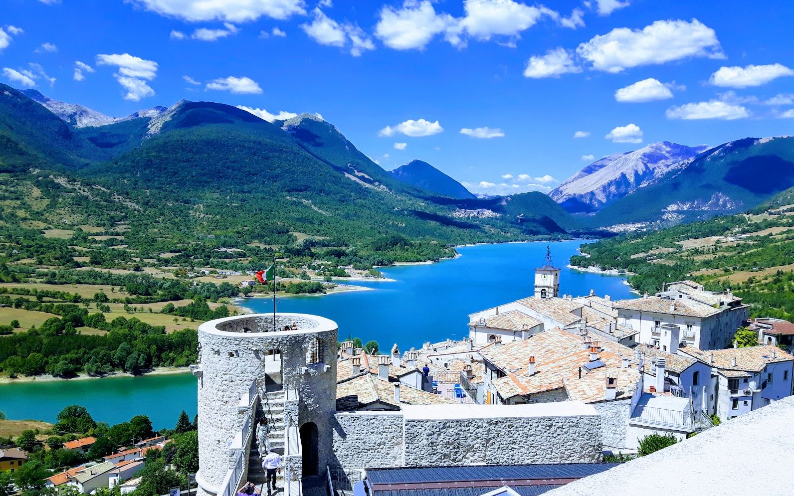 2. Barrea - Molise Tour & Omega Travel